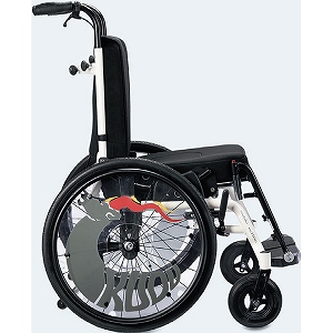 座位保持機能付車椅子 KUDU (製造販売企業:テクノグリーン販売株式会社｜製造企業:R82社(デンマーク)) | プロダクトデータベース ...